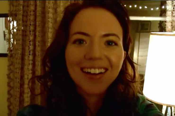 Horror Movie Review: Mockingbird (2014) - GAMES, BRRRAAAINS & A HEAD ...