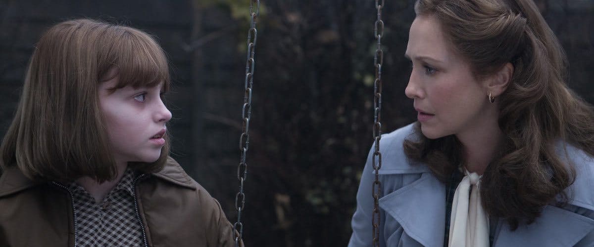 Horror Movie Review: The Conjuring 2 (2016) - GAMES, BRRRAAAINS & A ...
