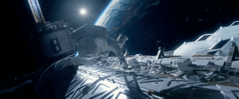 Horror Movie Review: Life (2017) - GAMES, BRRRAAAINS & A HEAD-BANGING LIFE