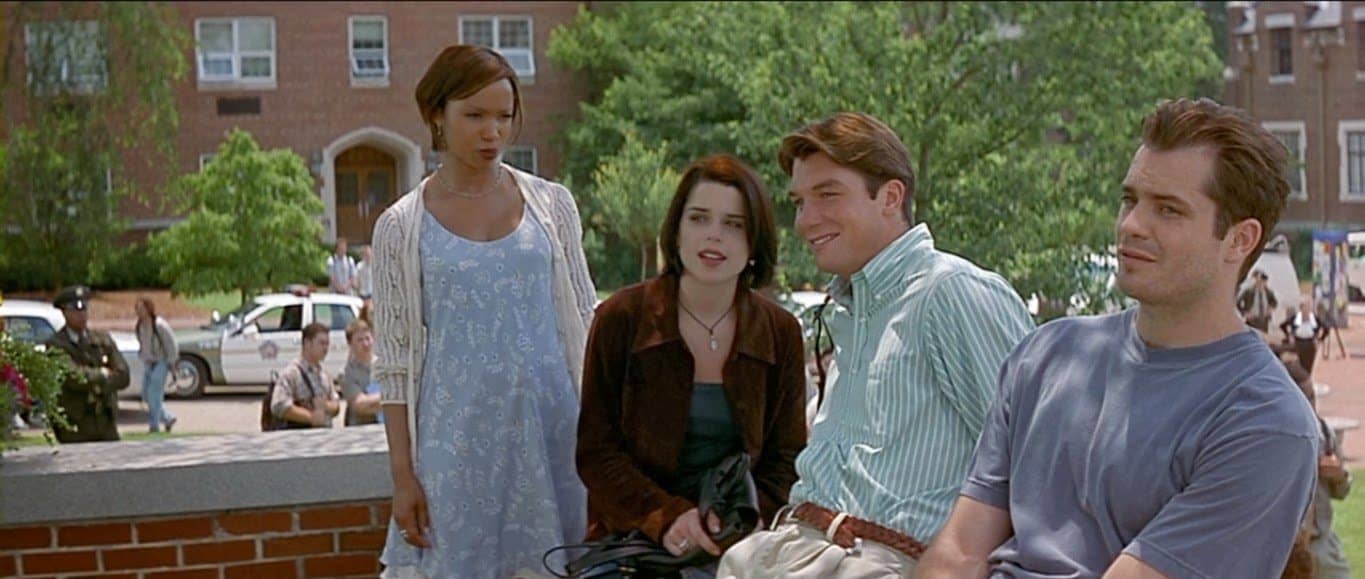 Horror Movie Review: Scream 2 (1997) - GAMES, BRRRAAAINS & A HEAD ...
