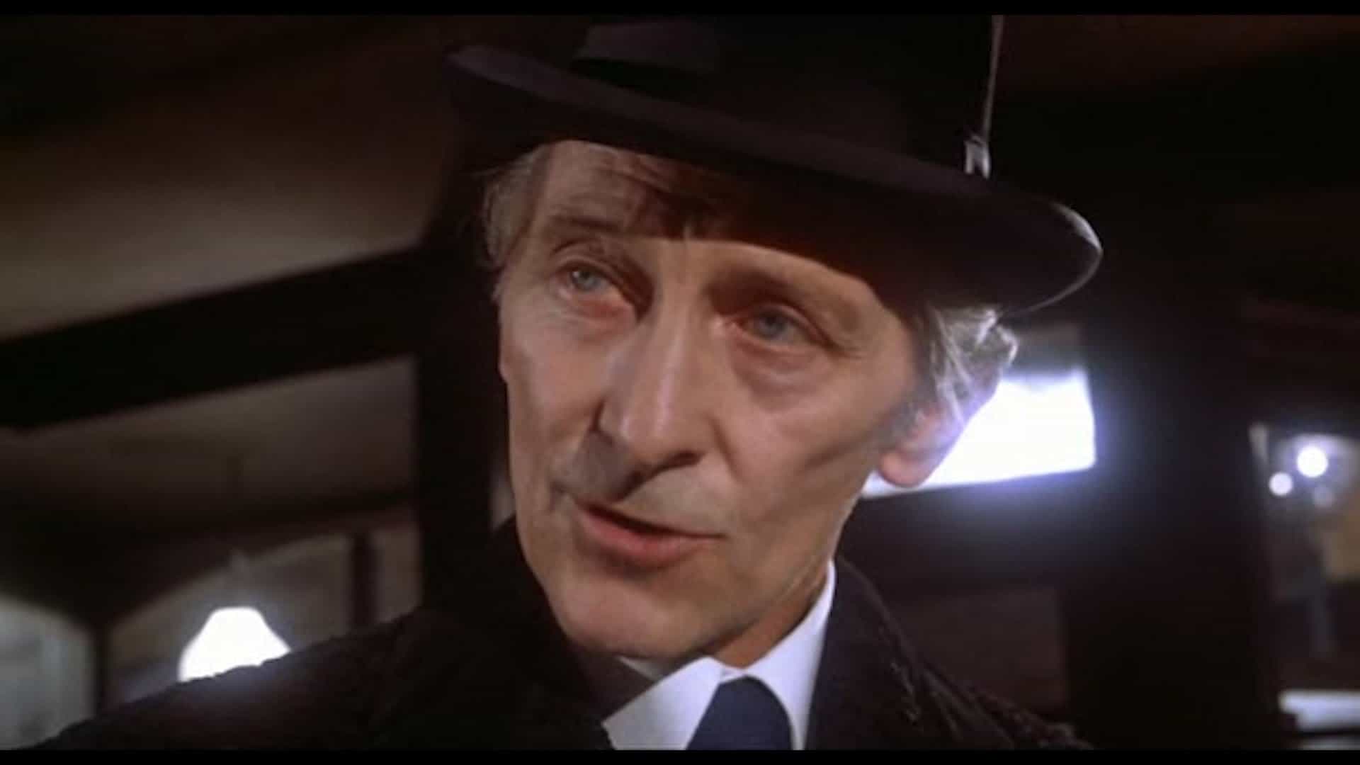 Horror Movie Review: Asylum (1972) - GAMES, BRRRAAAINS & A HEAD-BANGING ...