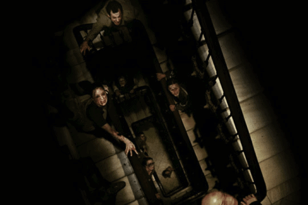 Horror Movie Review: [Rec] 2 (2009) - GAMES, BRRRAAAINS & A HEAD ...