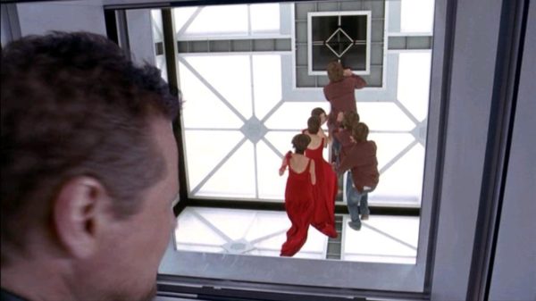 Horror Movie Review: Cube 2: Hypercube (2002) - GAMES, BRRRAAAINS & A ...