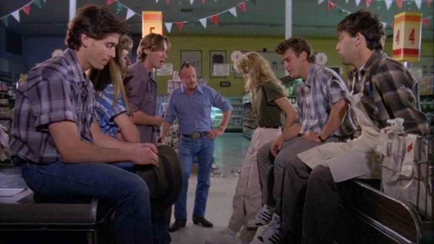 Horror Movie Review: Intruder (1989) - GAMES, BRRRAAAINS & A HEAD ...