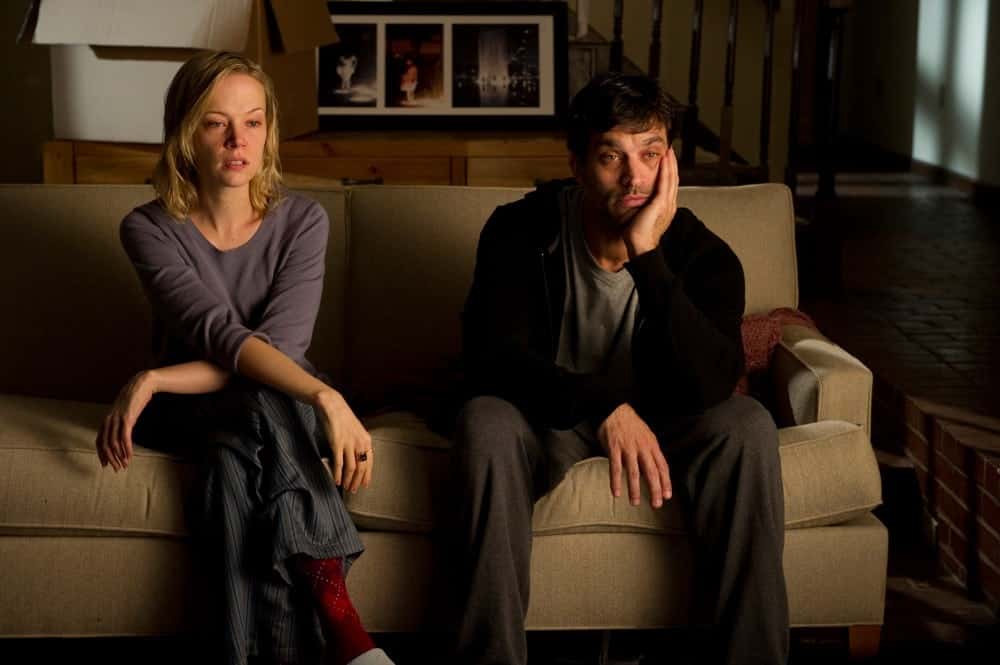 Horror Movie Review: Dark Circles (2013) - GAMES, BRRRAAAINS & A HEAD ...