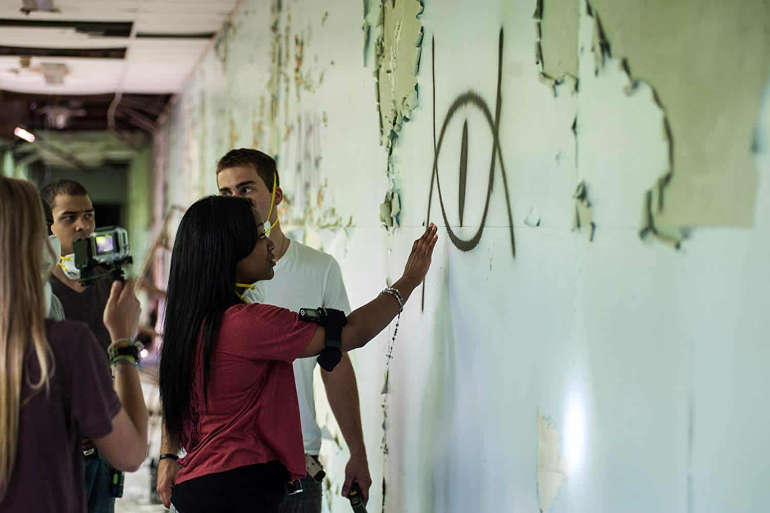 Horror Movie Review: Asylum: The Lost Footage (2013) - GAMES ...