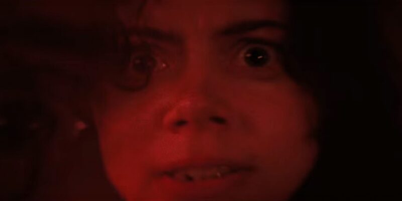 Horror Movie Review: Fear Street Part One: 1994 (2021) - GAMES ...