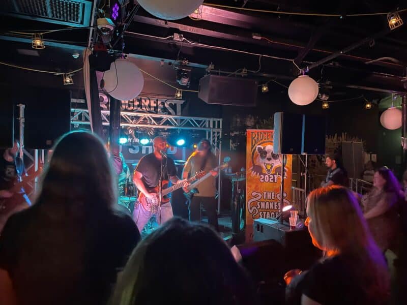 Badgerfest 2021 Review - GAMES, BRRRAAAINS & A HEAD-BANGING LIFE
