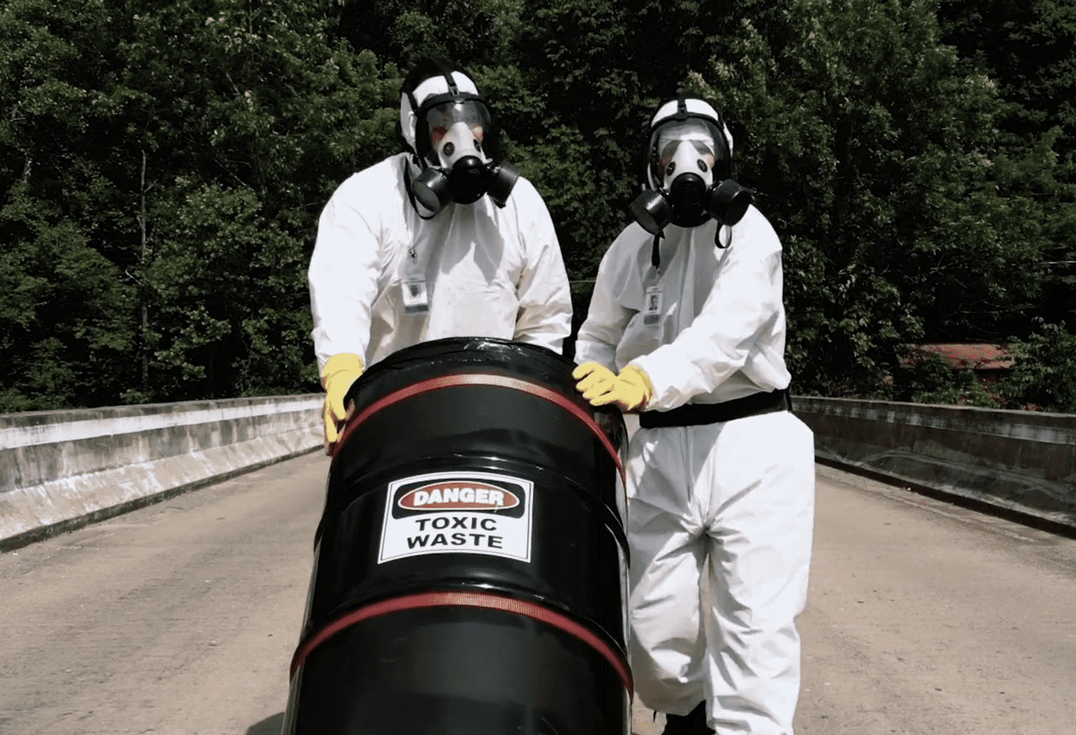 Horror Movie Review: The Scrotum (2019) - GAMES, BRRRAAAINS & A HEAD ...