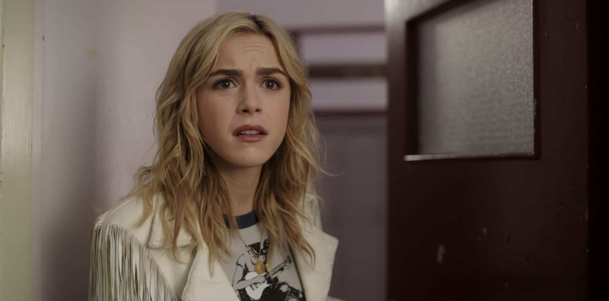 Horror Movie Review: Totally Killer (2023) - GAMES, BRRRAAAINS & A HEAD ...